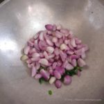 Ulli Theeyal/ Kunjulli Theeyal/ Shallots/ Ulli Curry - MeemisKitchen